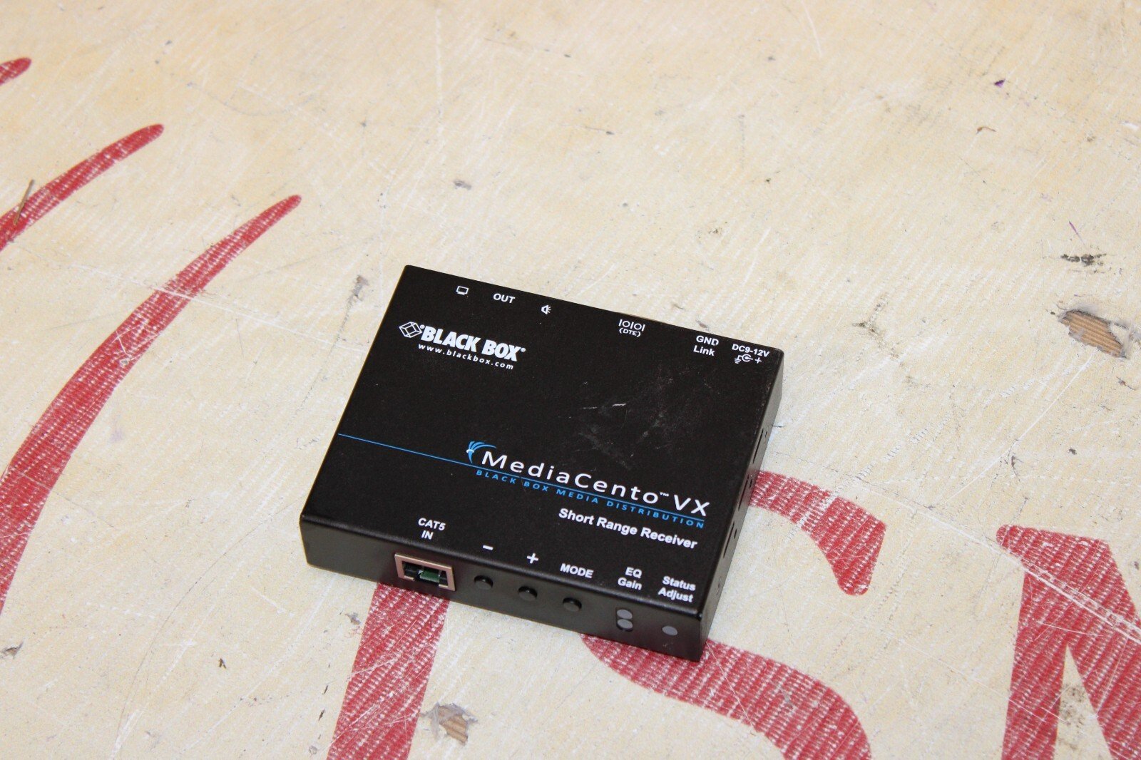 Black Box MediaCento VX Short Range Reciever AVX-VGA-TP-LRX – JS ...