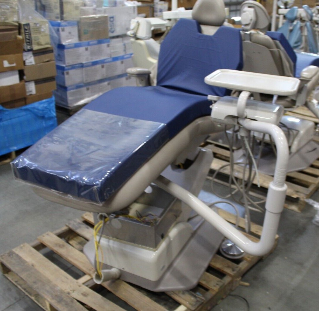 Adec Performer 8000 Dental Patient Exam Chair W/ Radius Delivery Pkg ...