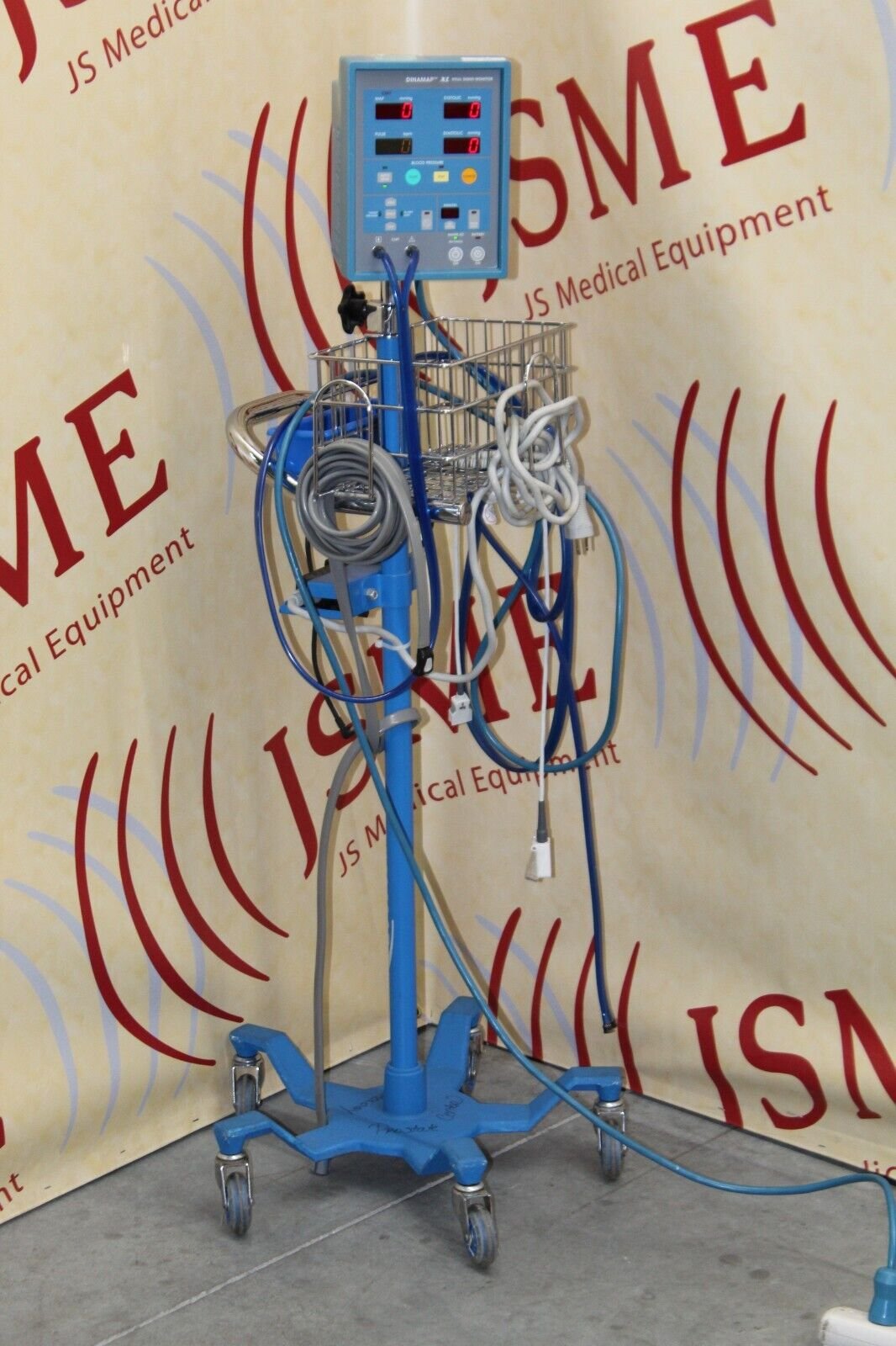 GE Dinamap XL on Rolling Stands – JS Medical Equipment