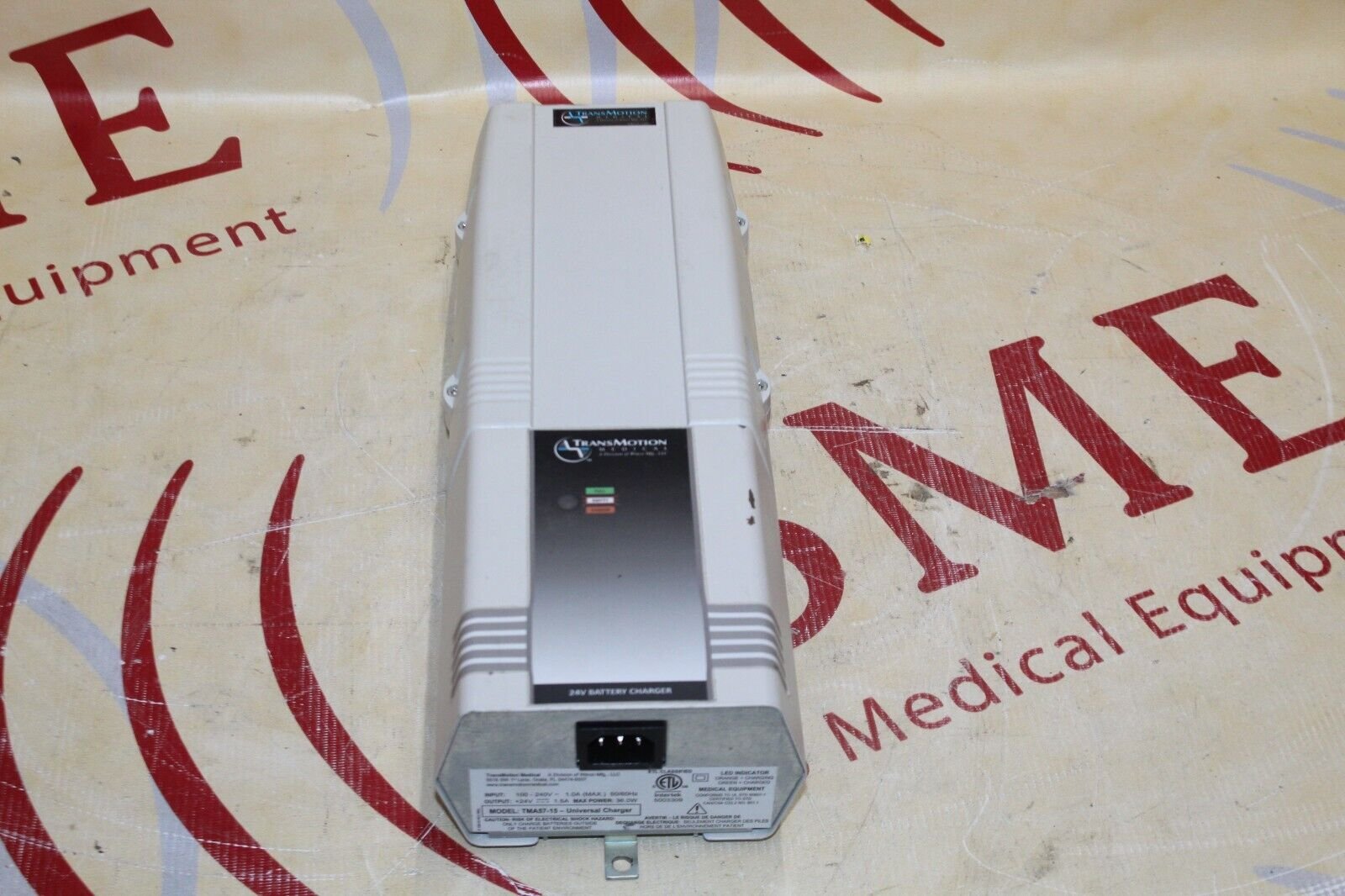 TransMotion TMA57-15 24v Universal Charger and 24V Battery – JS Medical ...