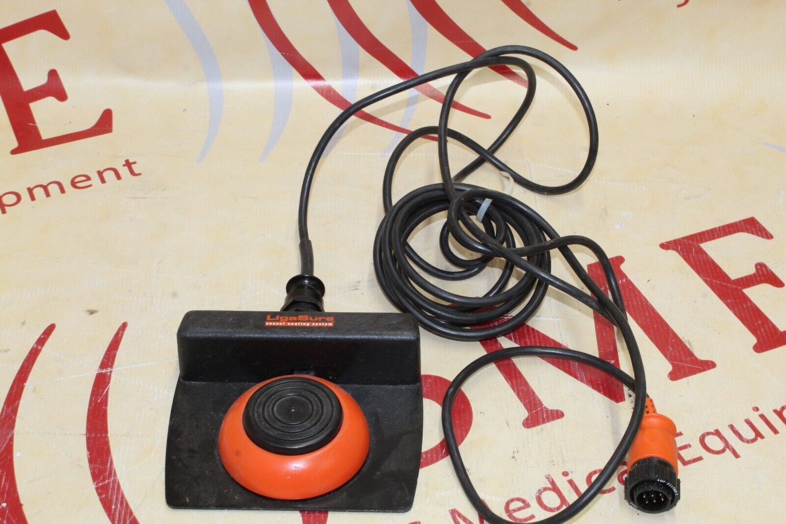 Valleylab Ligasure LF0500 Foot Pedal – JS Medical Equipment