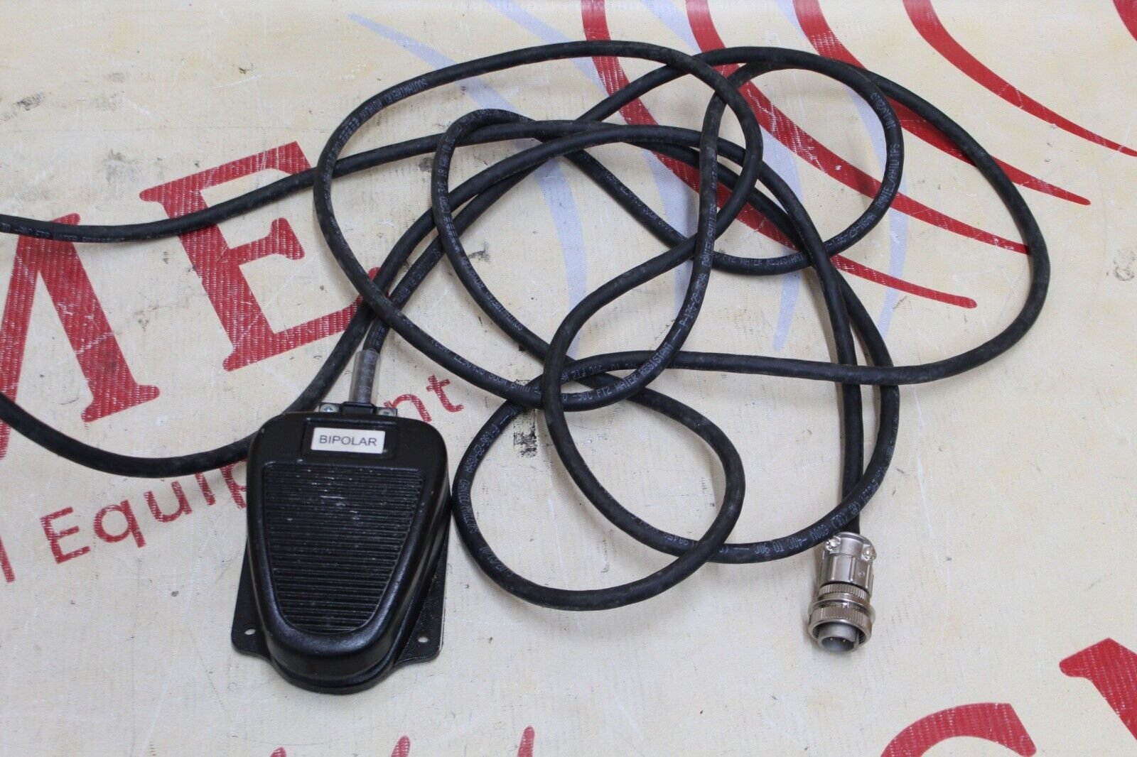 Coviden Vallylab Bipolar Standard Footswitch E6009 – JS Medical Equipment