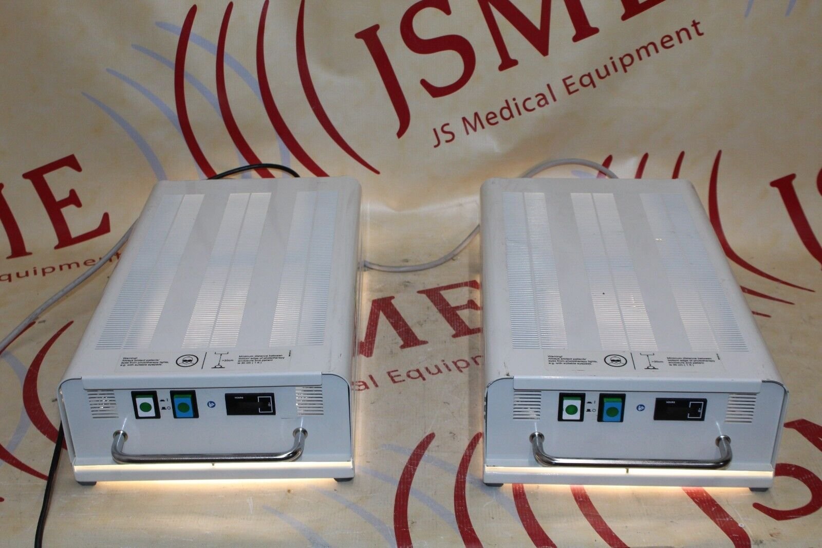 LOT of 2 - Drager Photo-Therapy 4000 Phototherapy Light – JS Medical ...