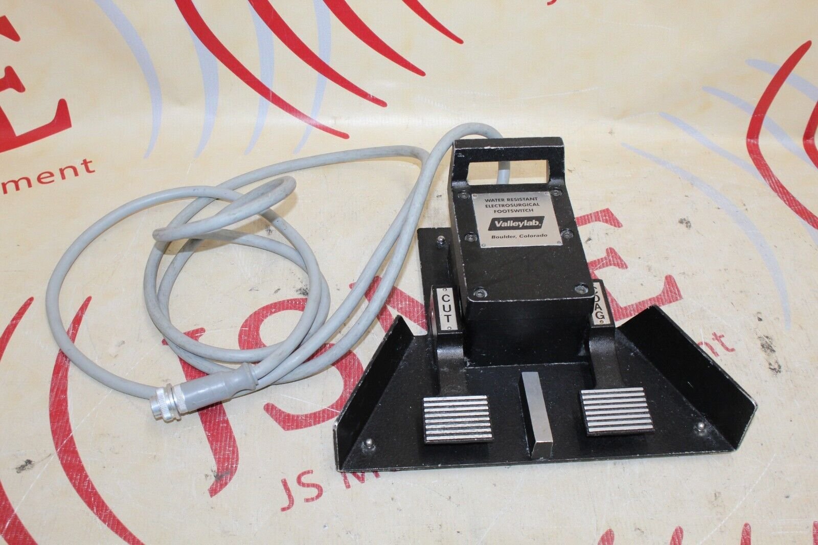 Valleylab E6008 Foot Pedal with Cable – JS Medical Equipment